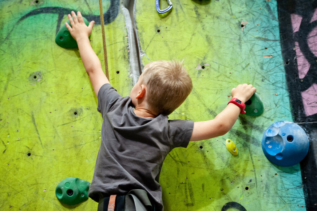 Top 5 Reasons for getting your Child into Indoor Rock Climbing! - Kids ...